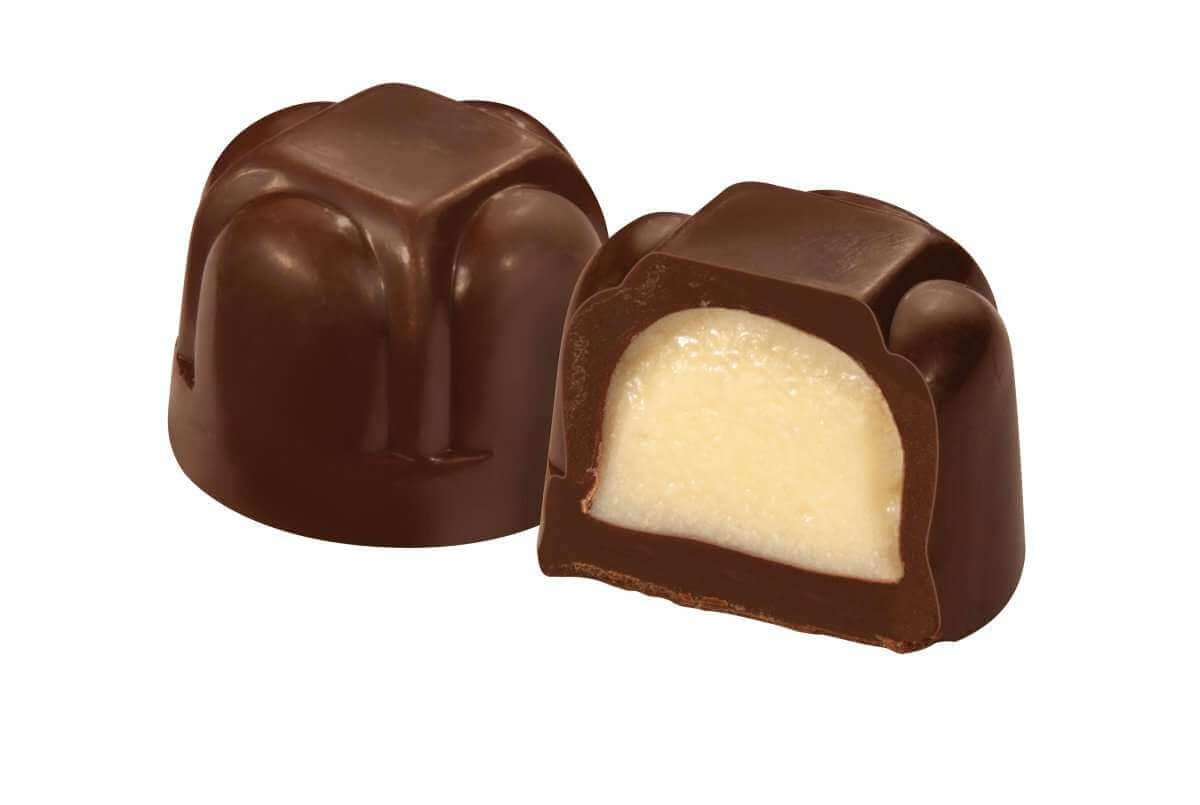 Banana Cream Dark Chocolate – Pearls Candy & Nuts NH