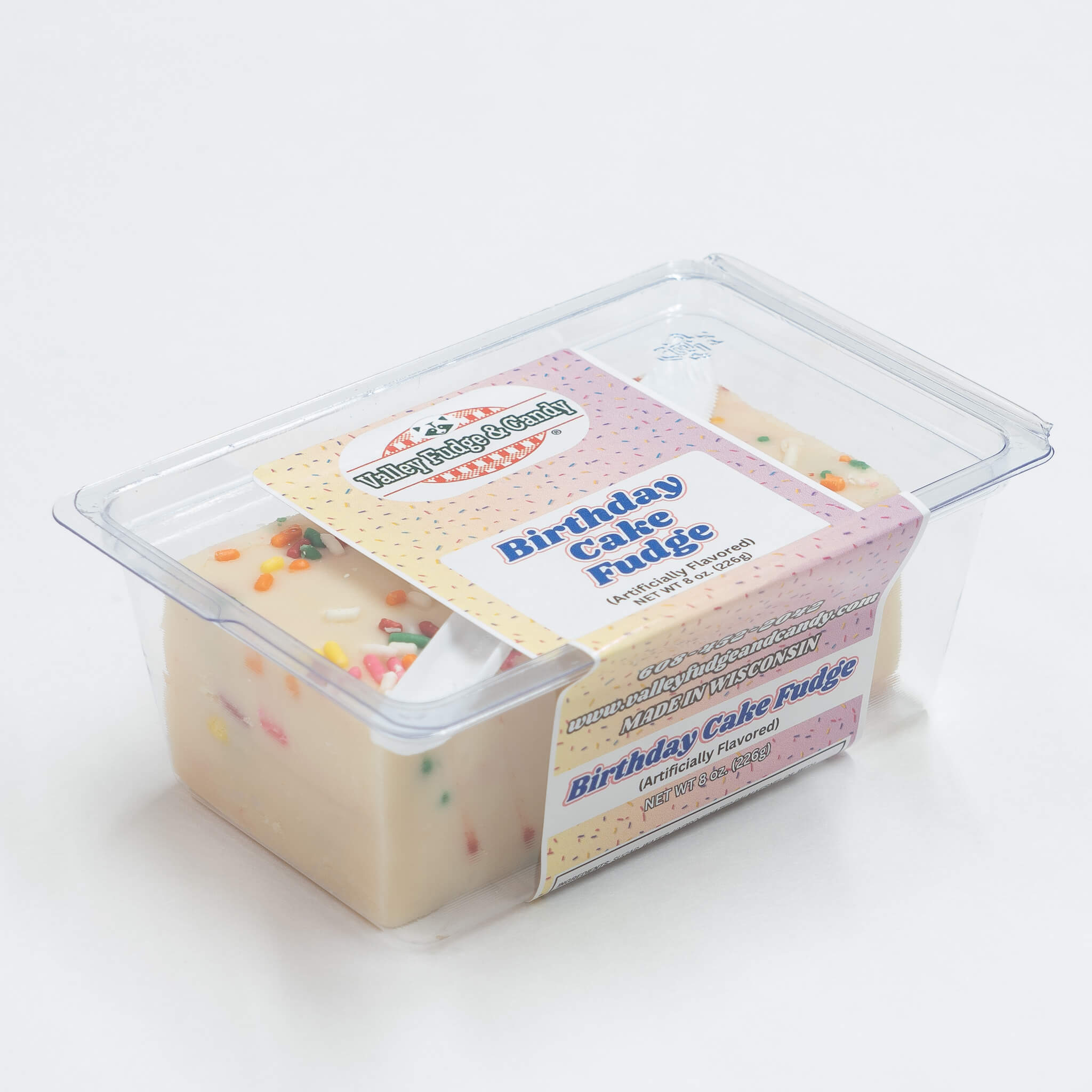 Birthday Cake Fudge 8 oz – Pearls Candy & Nuts NH