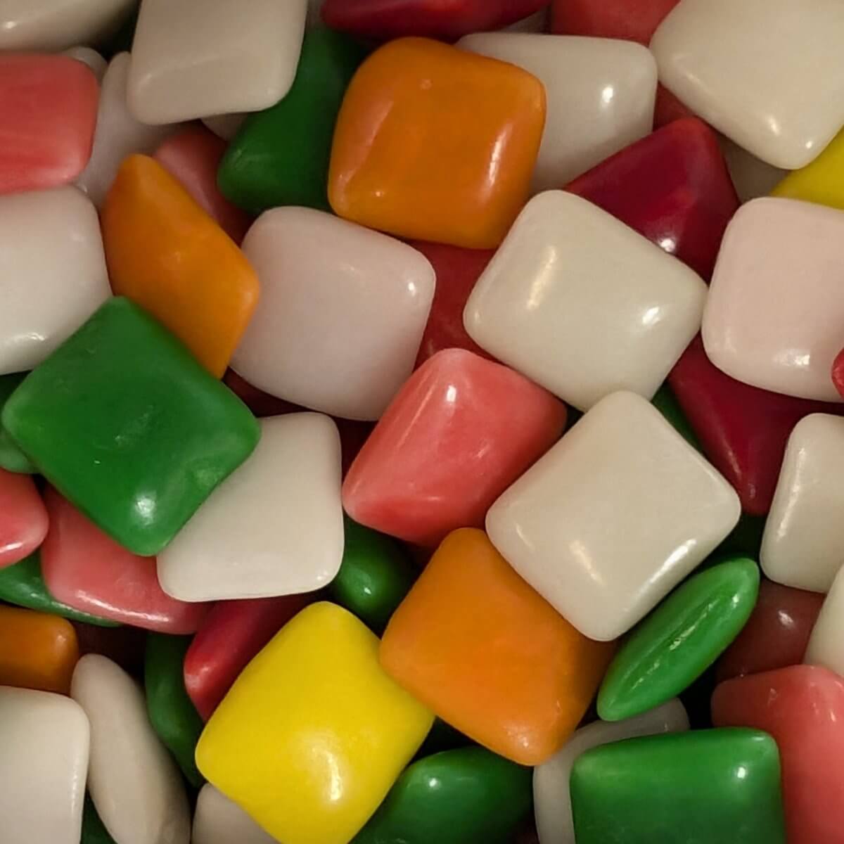 Chiclets Gum 10 oz – Pearls Candy & Nuts NH