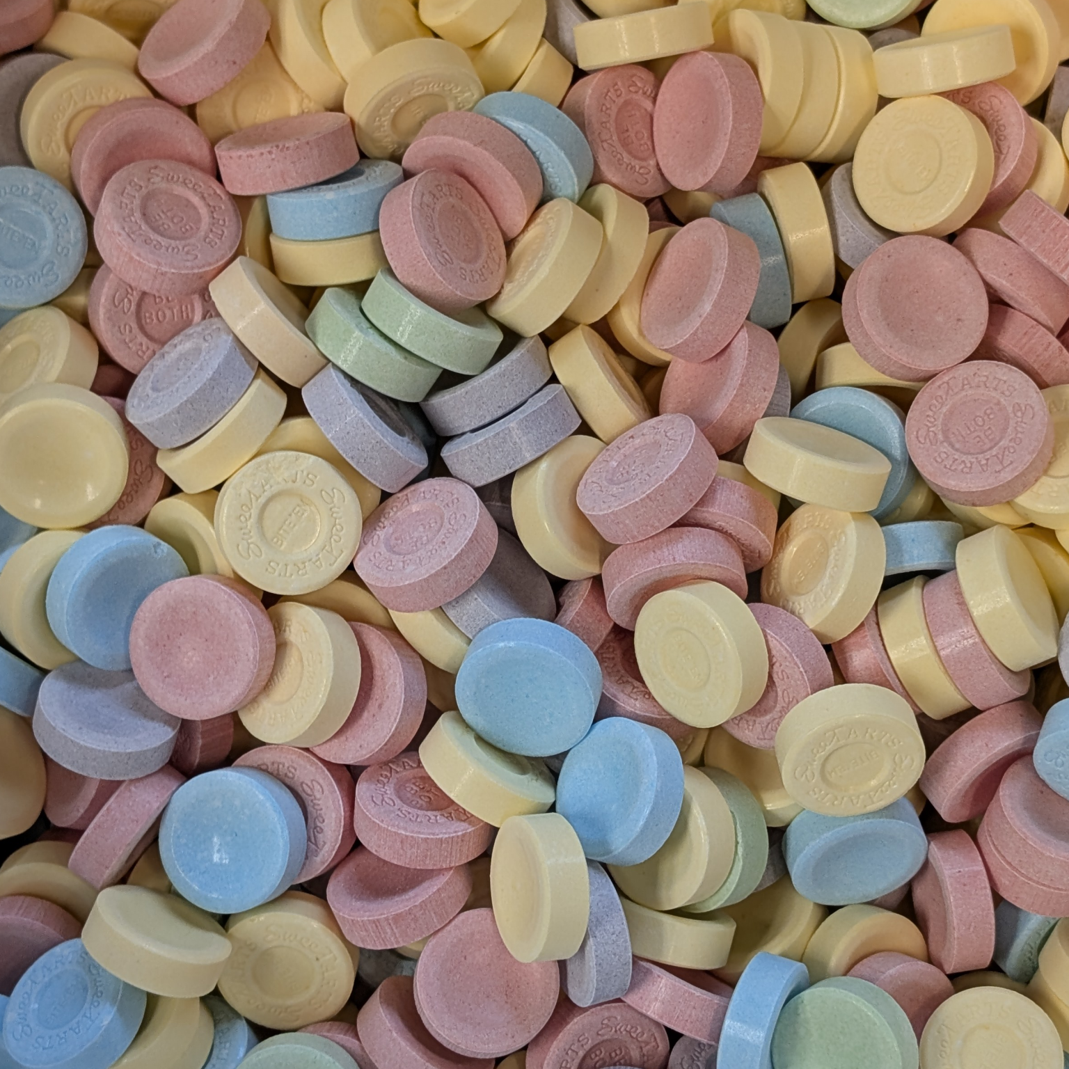 Pearls Candy & Nuts NH – Candy for all ages